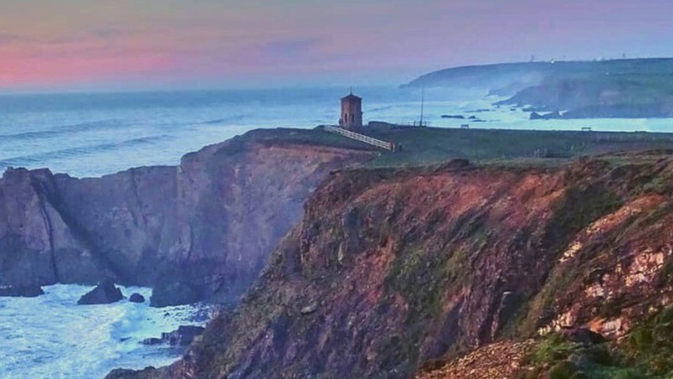 Work to move Bude storm tower to start in April - BBC News