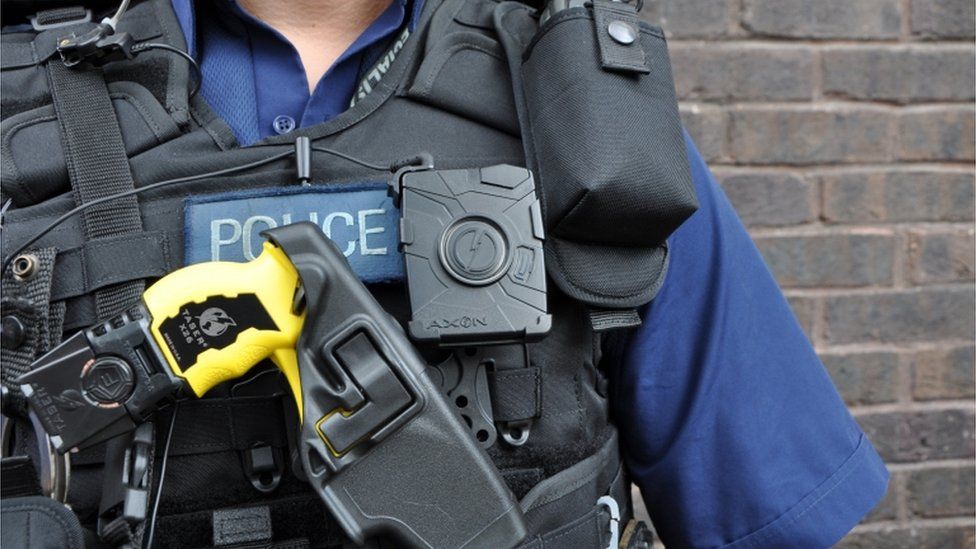 Police Taser blamed for fire death of Andrew Pimlott - BBC News