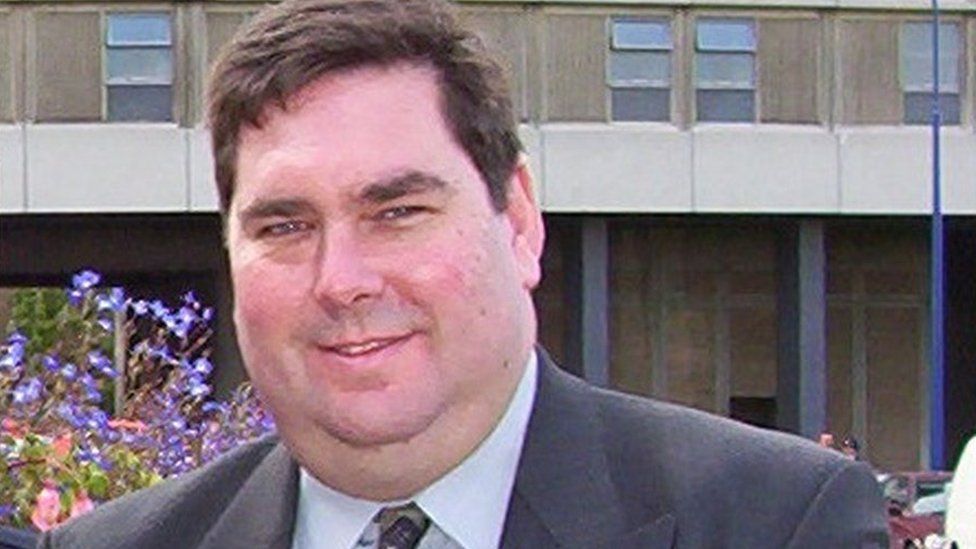 Ambulance named after crash victim John Clift - BBC News