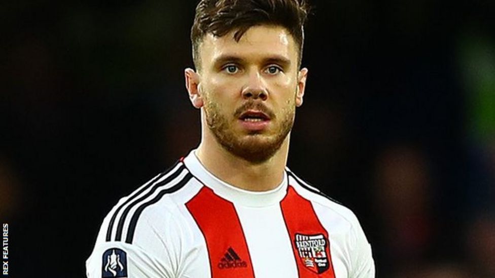 Scott Hogan: Ex-Brentford striker thanks club for support before Aston ...