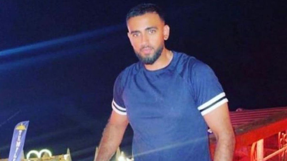 MP and loved ones pay tribute to Soho Road crash victim - BBC News