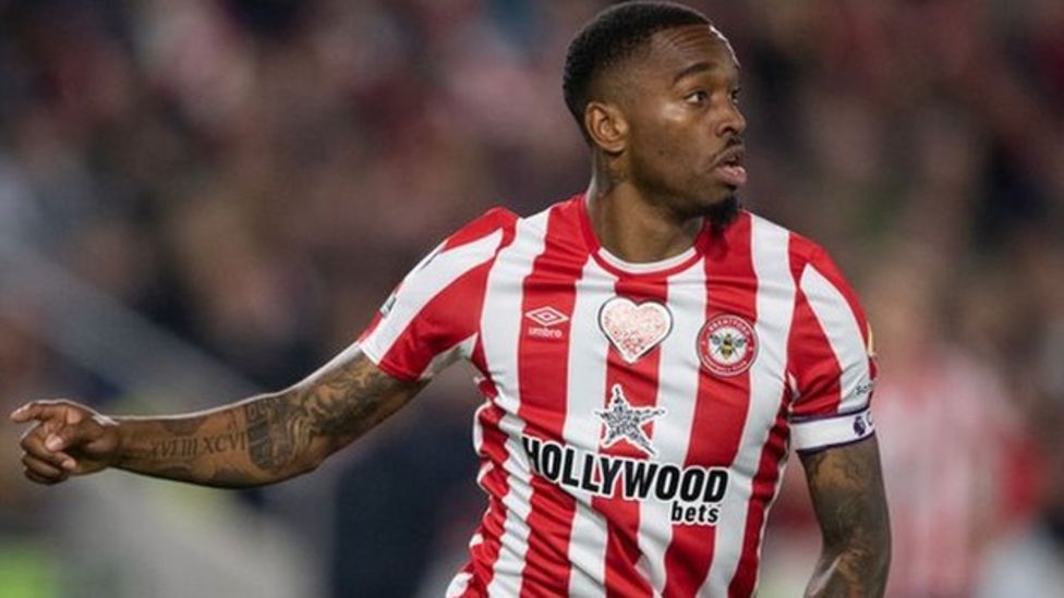 Ivan Toney online abuse: Man apologises for racist message - BBC News