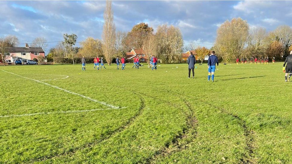 Stowupland Falcons catch football pitch vandals on camera - BBC News