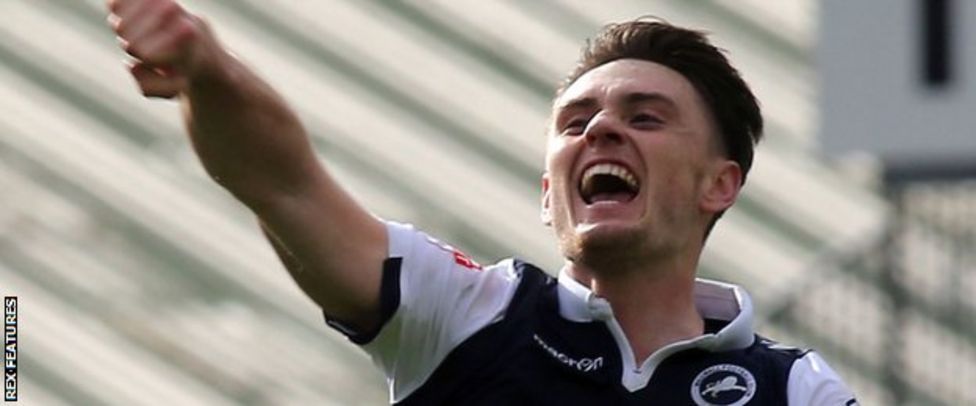 Ben Thompson: From autograph-hunting to the Millwall midfield - BBC Sport