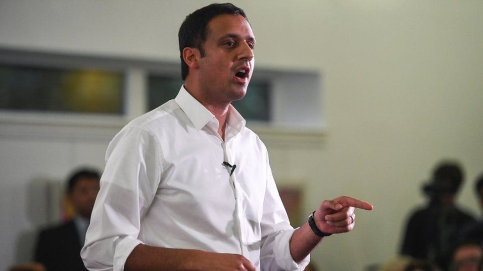 Scottish Labour leadership: Anas Sarwar denies being 'one of the few ...