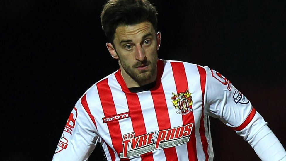 Dean Parrett: AFC Wimbledon sign former Stevenage midfielder - BBC Sport