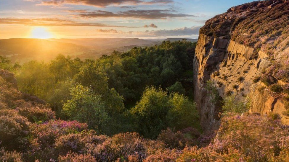 Striking sunsets of the year - BBC Weather