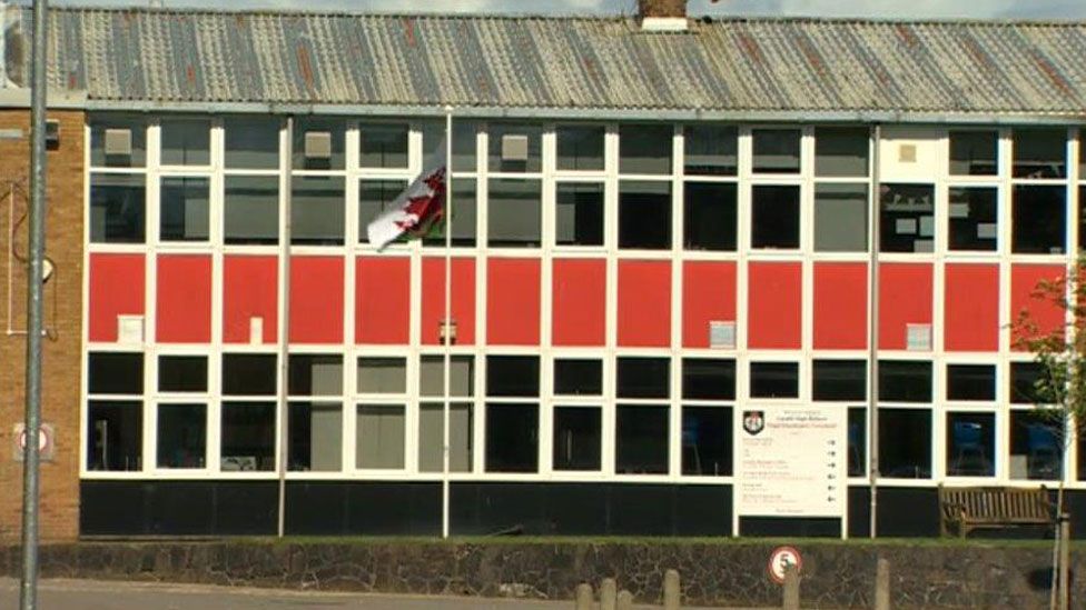 Cardiff secondary schools to be rebuilt or expanded - BBC News