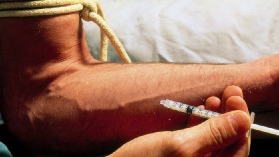 Self-injection rooms plan for Glasgow drug addicts given green light ...