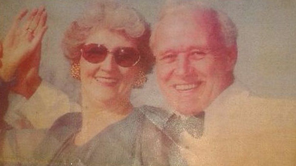 Ballroom dancers barred over Llandudno hall's slippery floor - BBC News