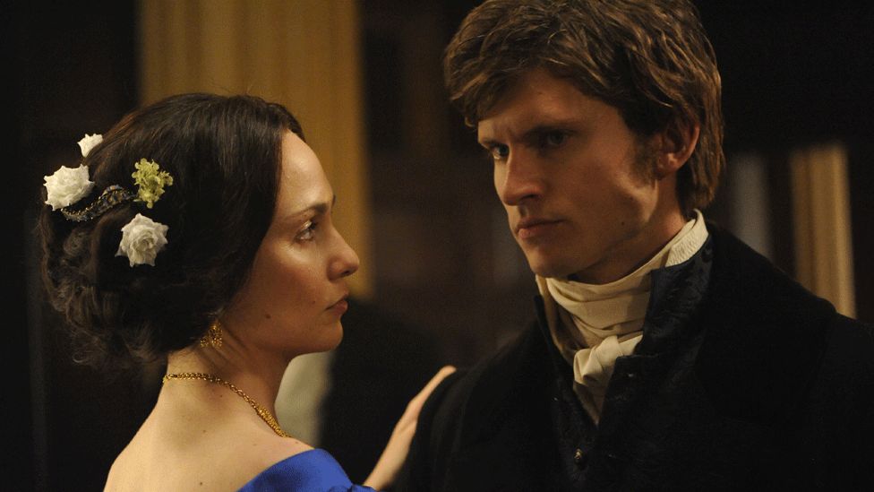 Mashing up the world of Charles Dickens - BBC News