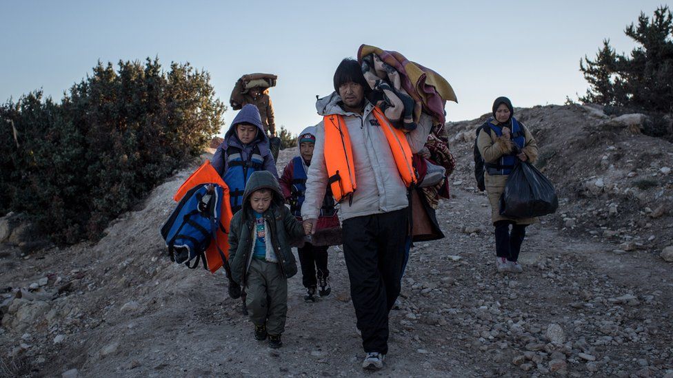 Turkey mistreated scores of migrants, says Amnesty - BBC News