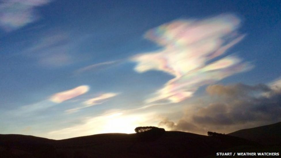 Beautiful nacreous clouds over the UK - BBC Weather