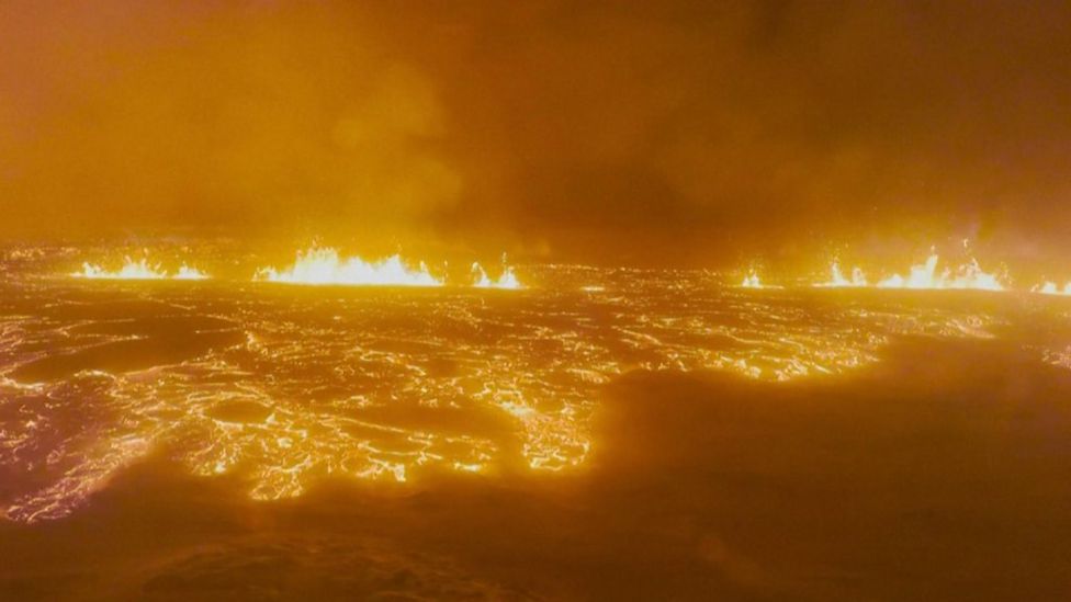 Storm Pia: Strong winds expected in parts of UK - BBC Newsround