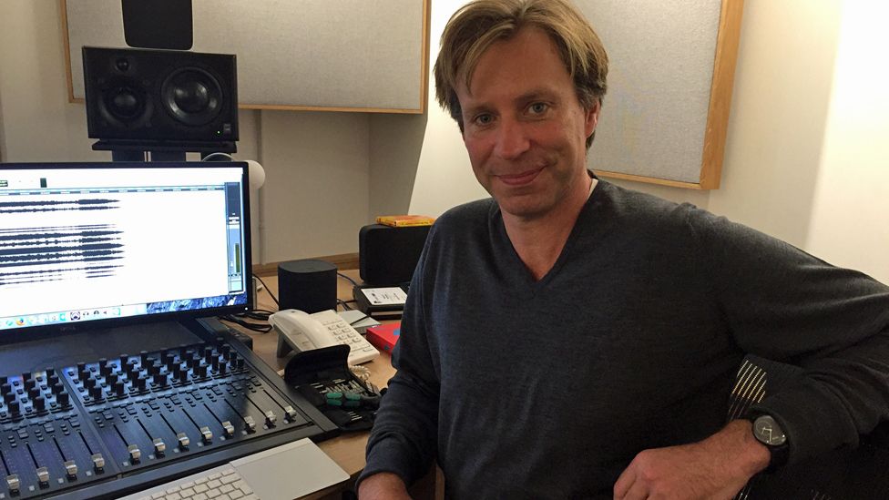 The Beatles in 3D: Giles Martin on remixing the Fab Four - BBC News