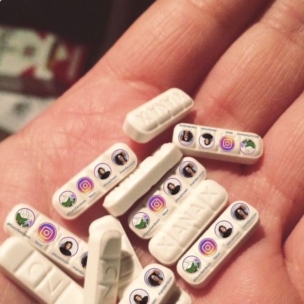 Memes mocking Facebook roll out Stories for everything - BBC News