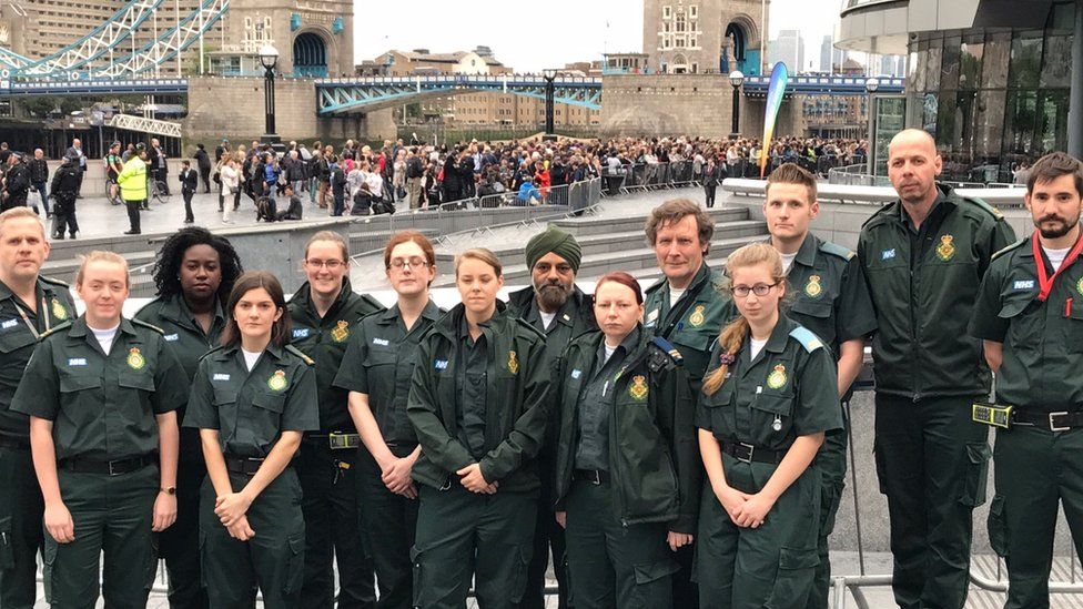 London attack: Vigil held to remember victims - BBC News