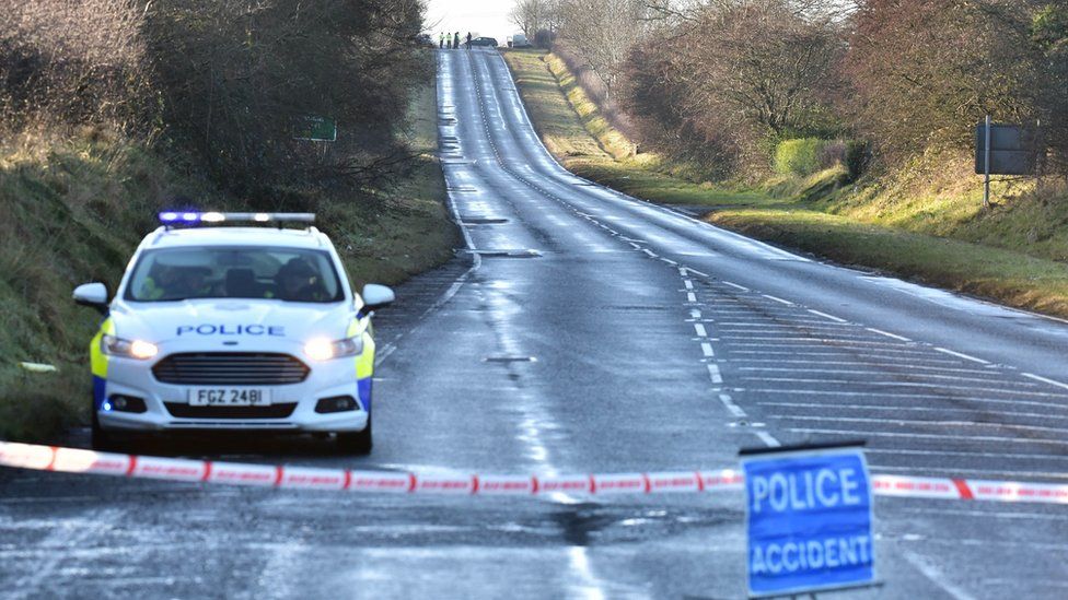 Nutts Corner crash kills man - BBC News