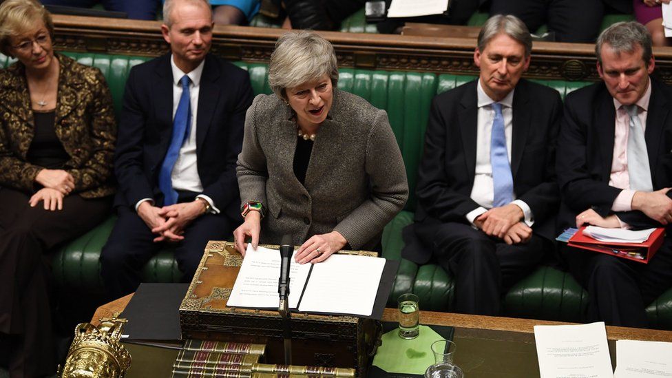 Newspaper headlines: May 'dares Corbyn' and retail 'panic' - BBC News