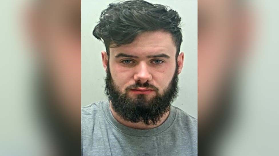 Accrington man jailed for street machete attack after row - BBC News