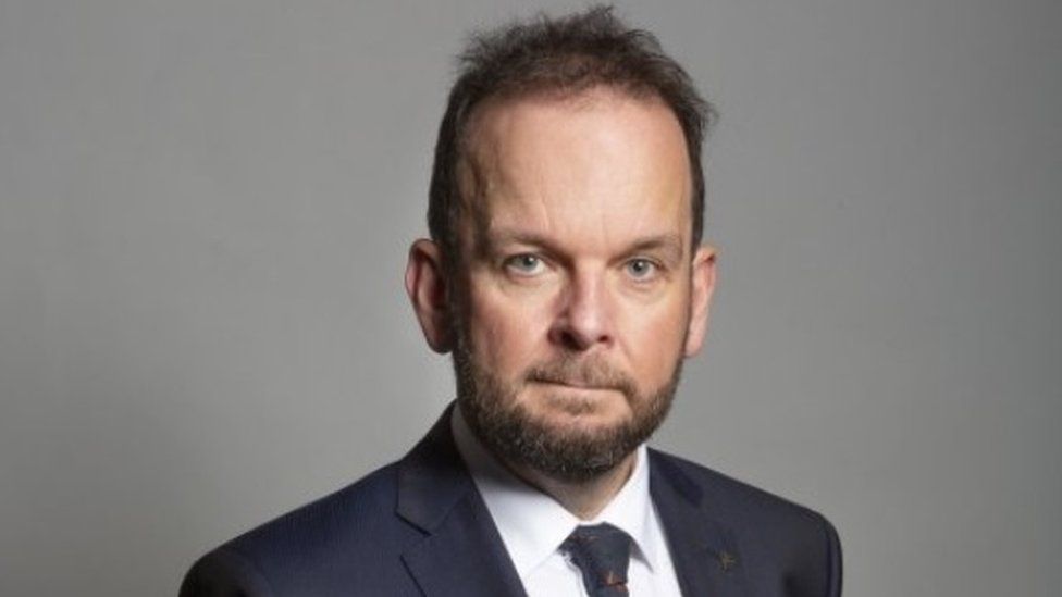 Bury North MP James Daly defends remarks over poor parenting - BBC News