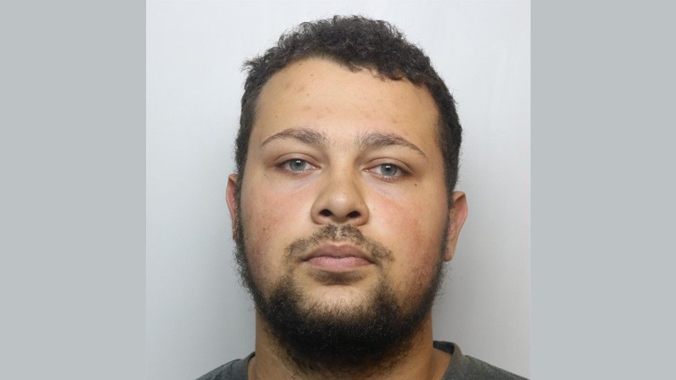 Wiltshire man who used a rope to pull victim to floor jailed - BBC News