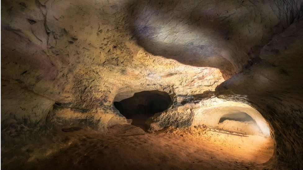 Plans to use Nottingham's ancient caves to regenerate city - BBC News