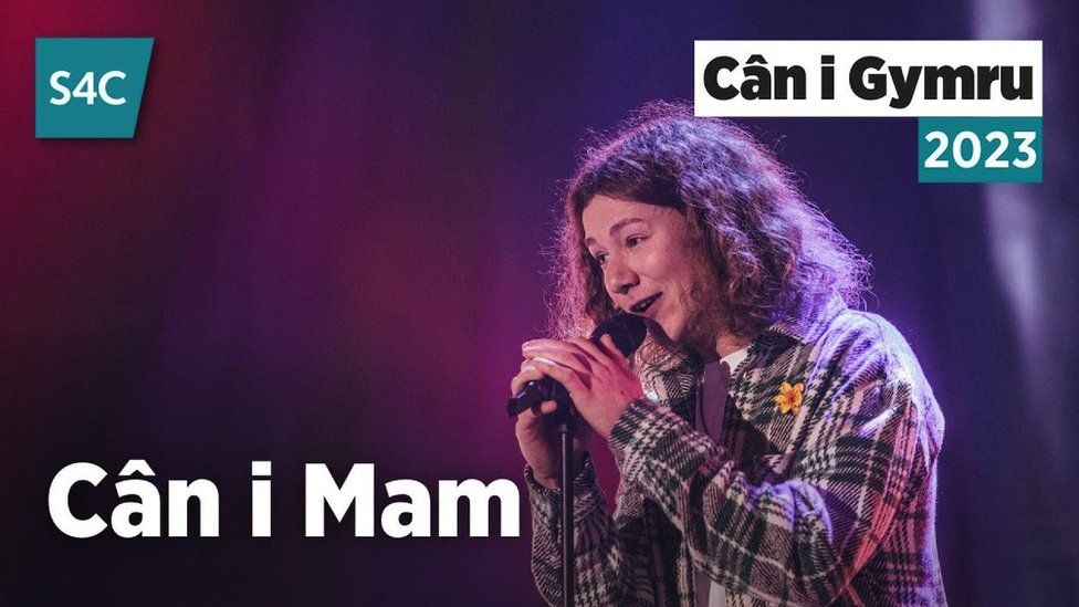 Y stori tu ôl i Cân i Mam - BBC Cymru Fyw