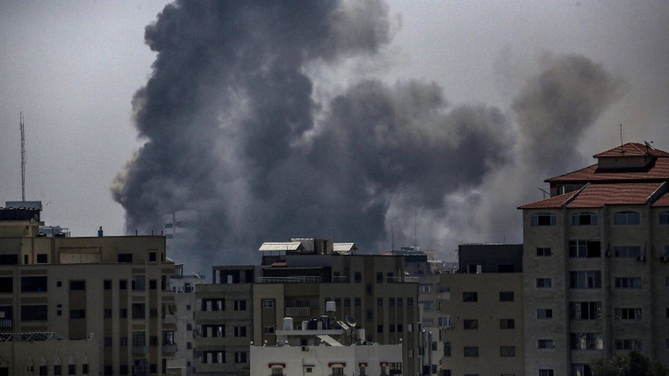 Israel and the Palestinians: Ask YOUR questions to BBC Middle East ...