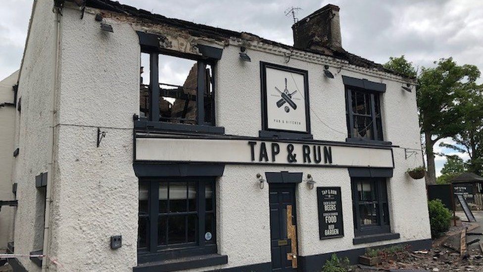 Stuart Broad pub fire: How do you bring back a business? - BBC News