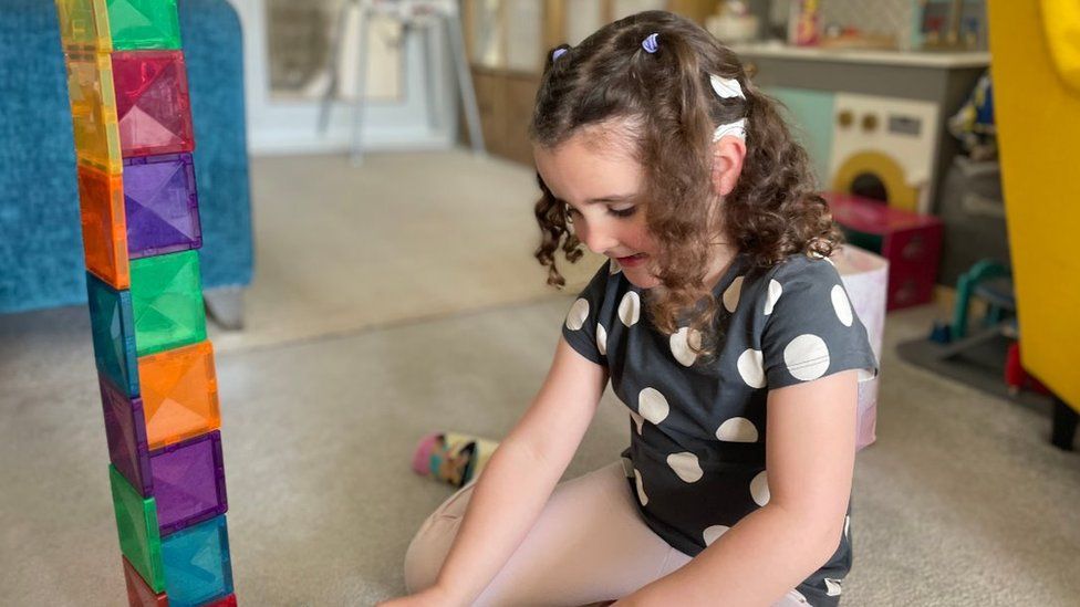 Education: Parents face fight over support for children - BBC News