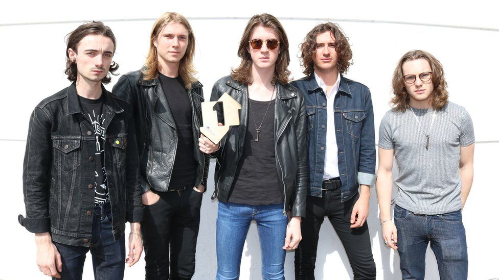 Blossoms: From a scaffold yard to the top of the charts - BBC News