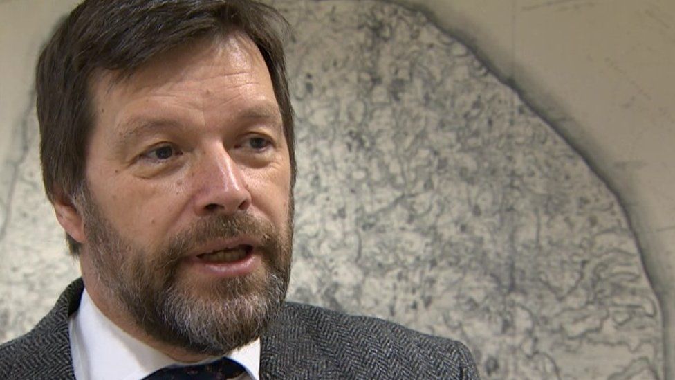 Norfolk care services: Chances missed to stop child injuries - BBC News