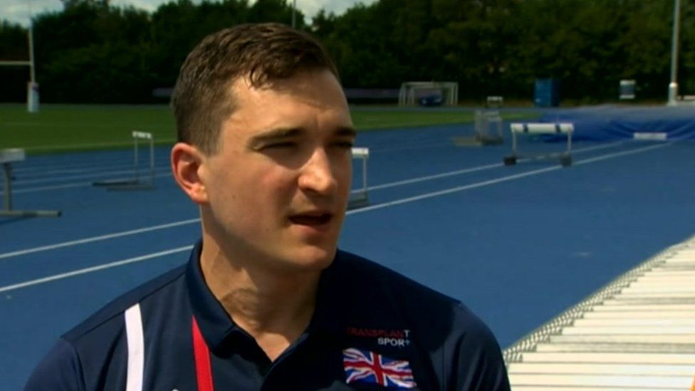 Bone marrow donation lessons 'should be taught in schools' - BBC News