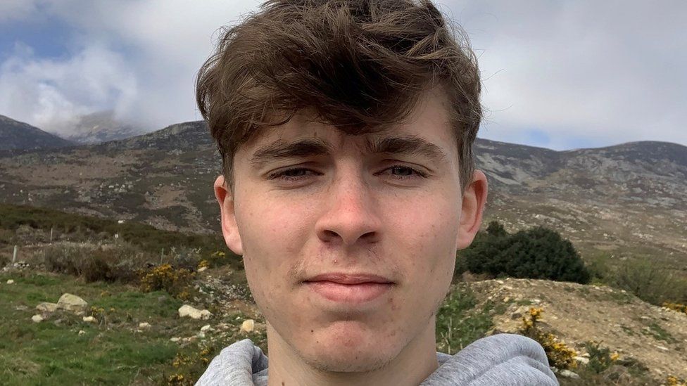 Mourne Mountain fires: A community's devastation - BBC News