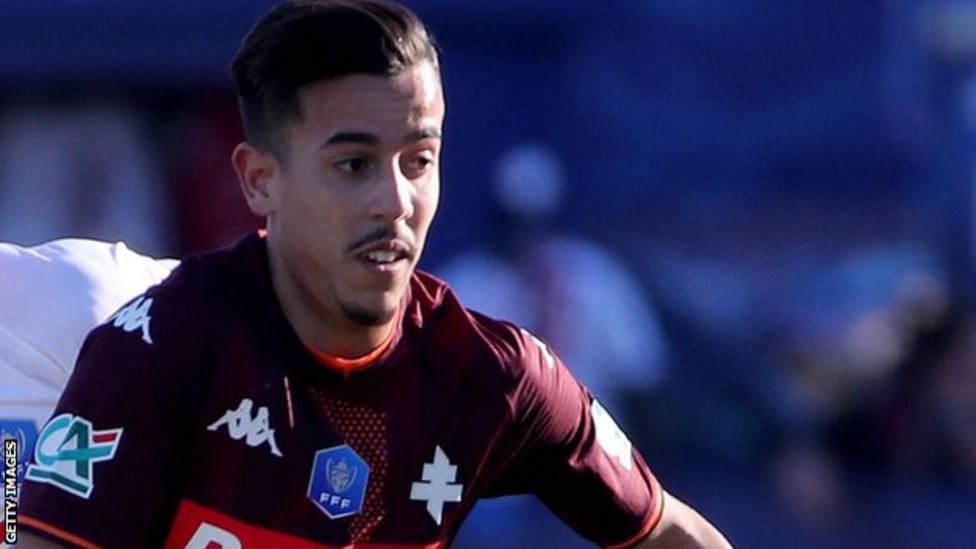Amine Bassi: Barnsley sign FC Metz midfielder on loan until the end of ...