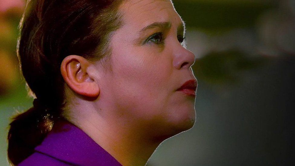 Irish general election: Who is Mary Lou McDonald? - BBC News