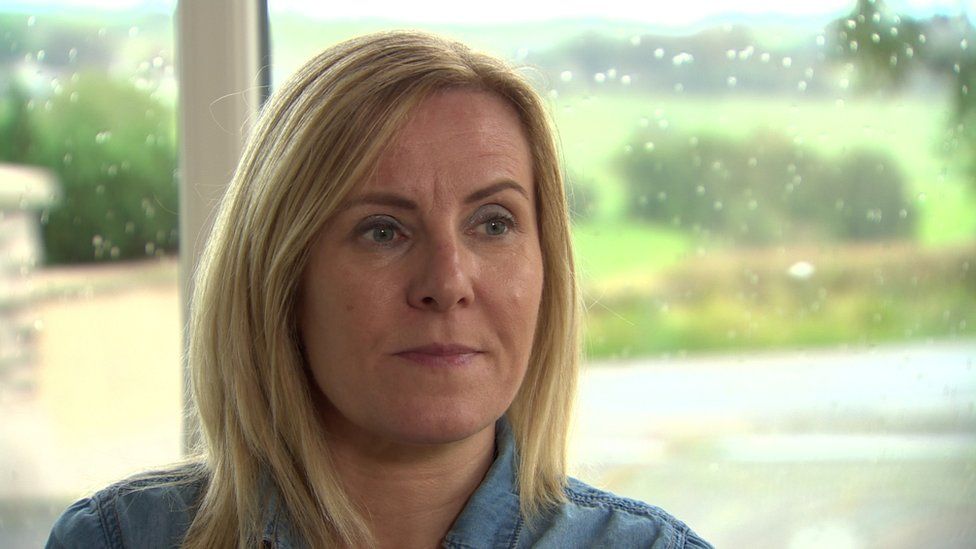 Drugs warning to students over 'toxic' mixing with alcohol - BBC News