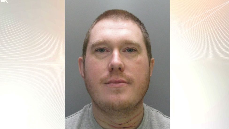 Andrew Hasler murder: Matthew Sharpe admits St Ives stabbing - BBC News