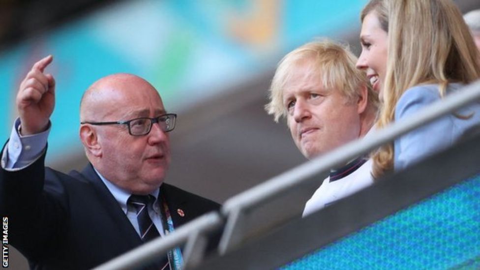 Peter McCormick to be Premier League's interim chair for second time ...