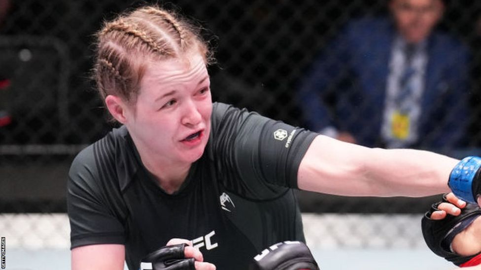 UFC Fight Night 239: Jacqueline Amorim beats Cory McKenna by first ...