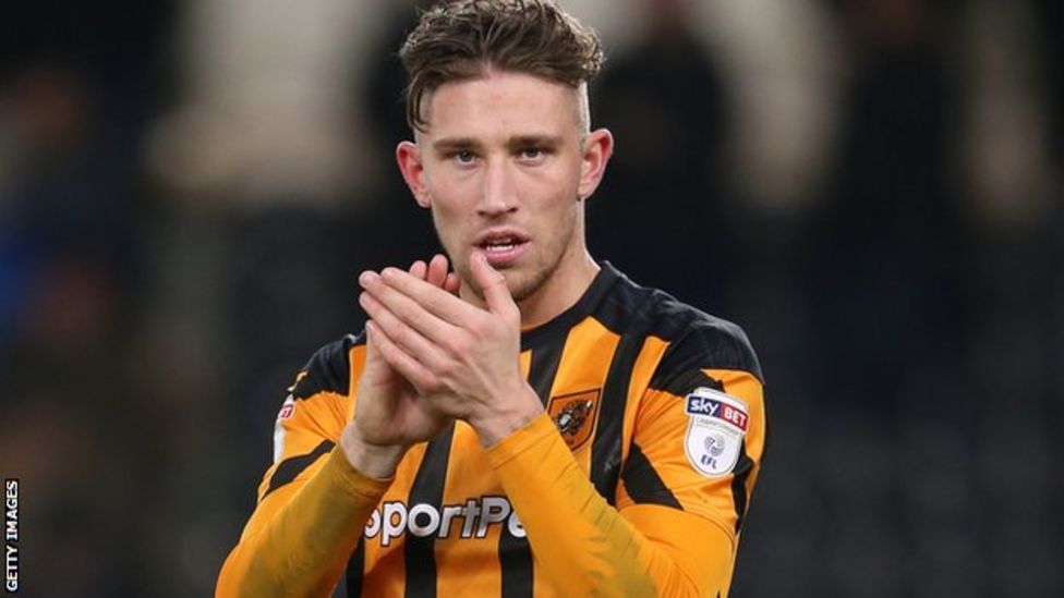 Angus MacDonald: Hull City defender gets cancer all-clear - BBC Sport