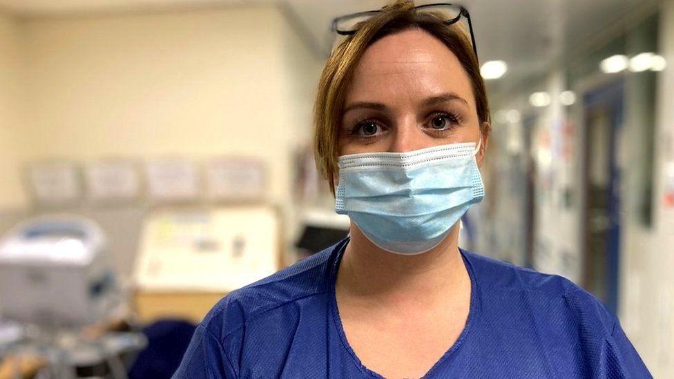 The future of the NHS - what do the experts think? - BBC News