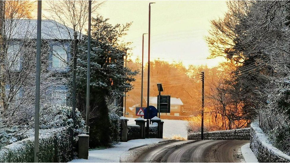 In pictures: Winter scenes from across Northern Ireland - BBC News