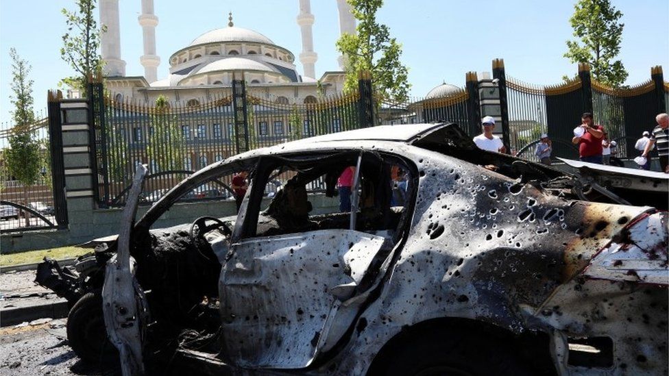 Turkey coup attempt: Pictures from the aftermath of coup attempt - BBC News
