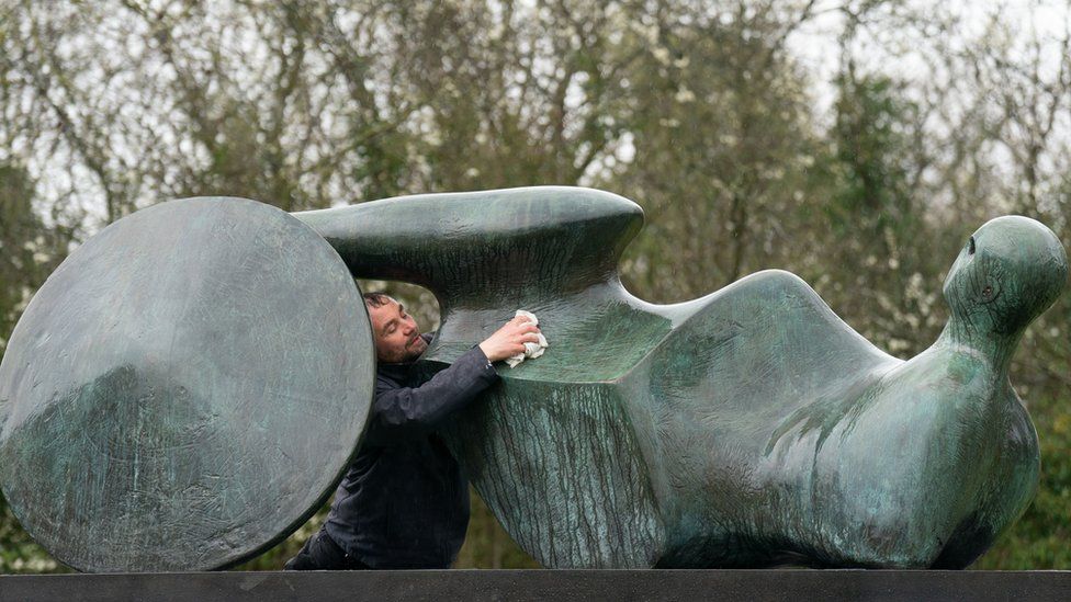 Perry Green: Henry Moore bronzes cleaned up for new exhibition - BBC News