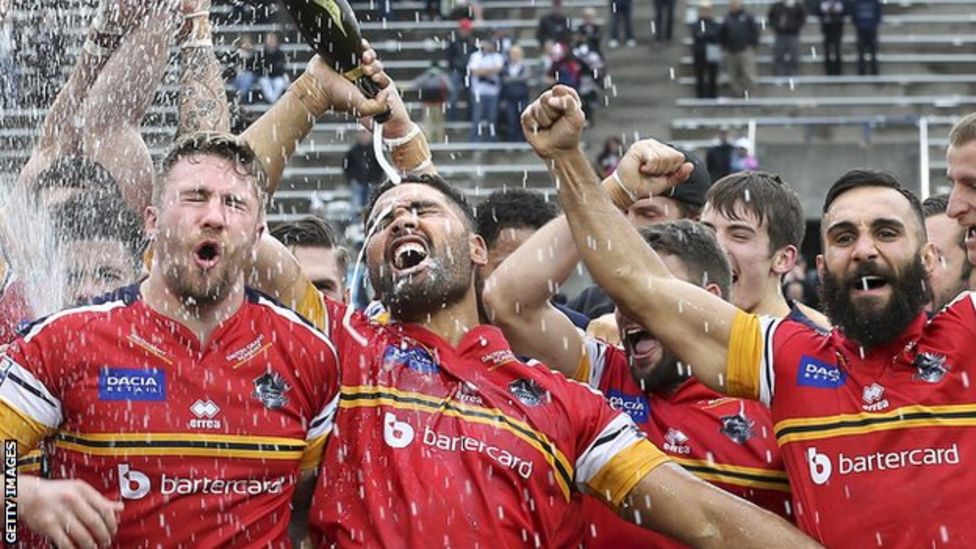 Elliot Kear: Wales captain emulates Sam Warburton and Gareth Bale - BBC ...