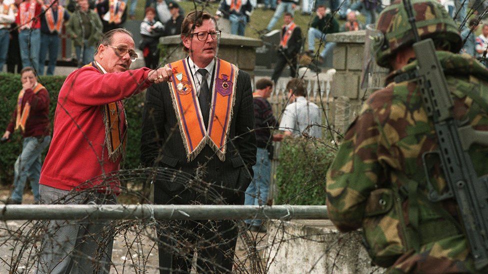 David Trimble: Life in pictures - BBC News