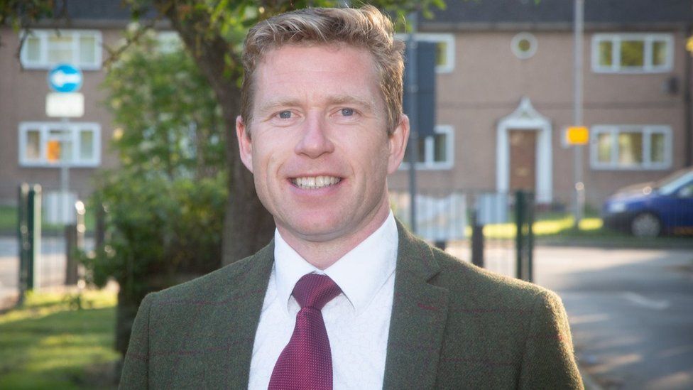 'Ariannu'r Brifwyl yn well i gael miliwn o siaradwyr' - BBC Cymru Fyw