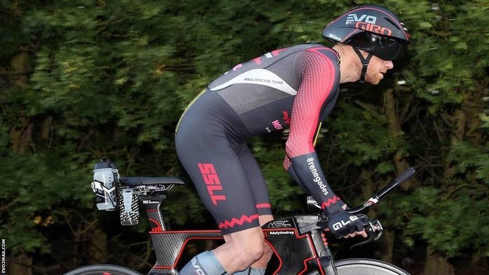 Andy Jackson: World Champion sets record distance for TT course event ...